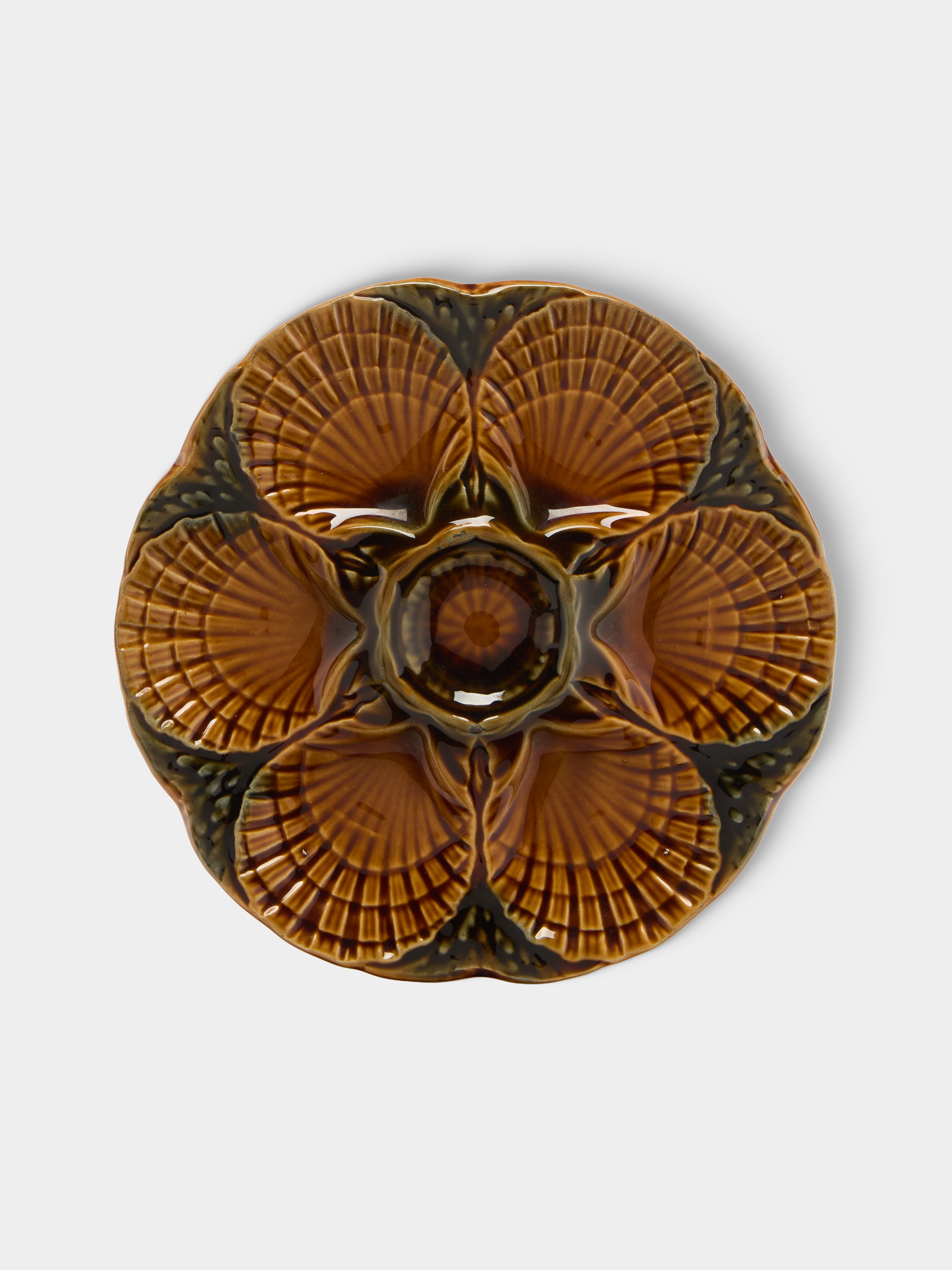 Brown 1950s Ceramic Oyster Plates – 9in/23.5cm (Set of 10) by Antique ...