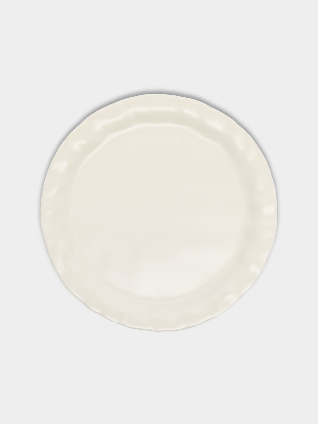 White Hand-Glazed Porcelain Flat Plates (Set of 4) by Park Nahye | ABASK UK