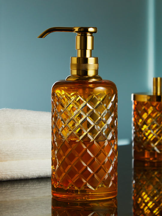 Clear Hand-Cut Crystal Tissue Box by Zodiac London | ABASK US