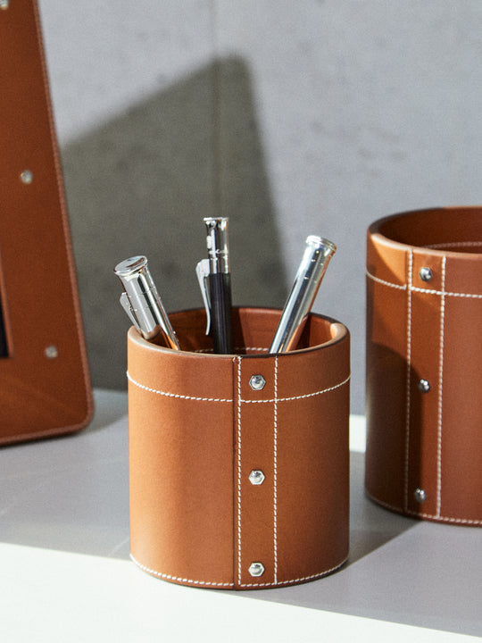 Tan Heart Leather Bookends by Connolly | ABASK UK